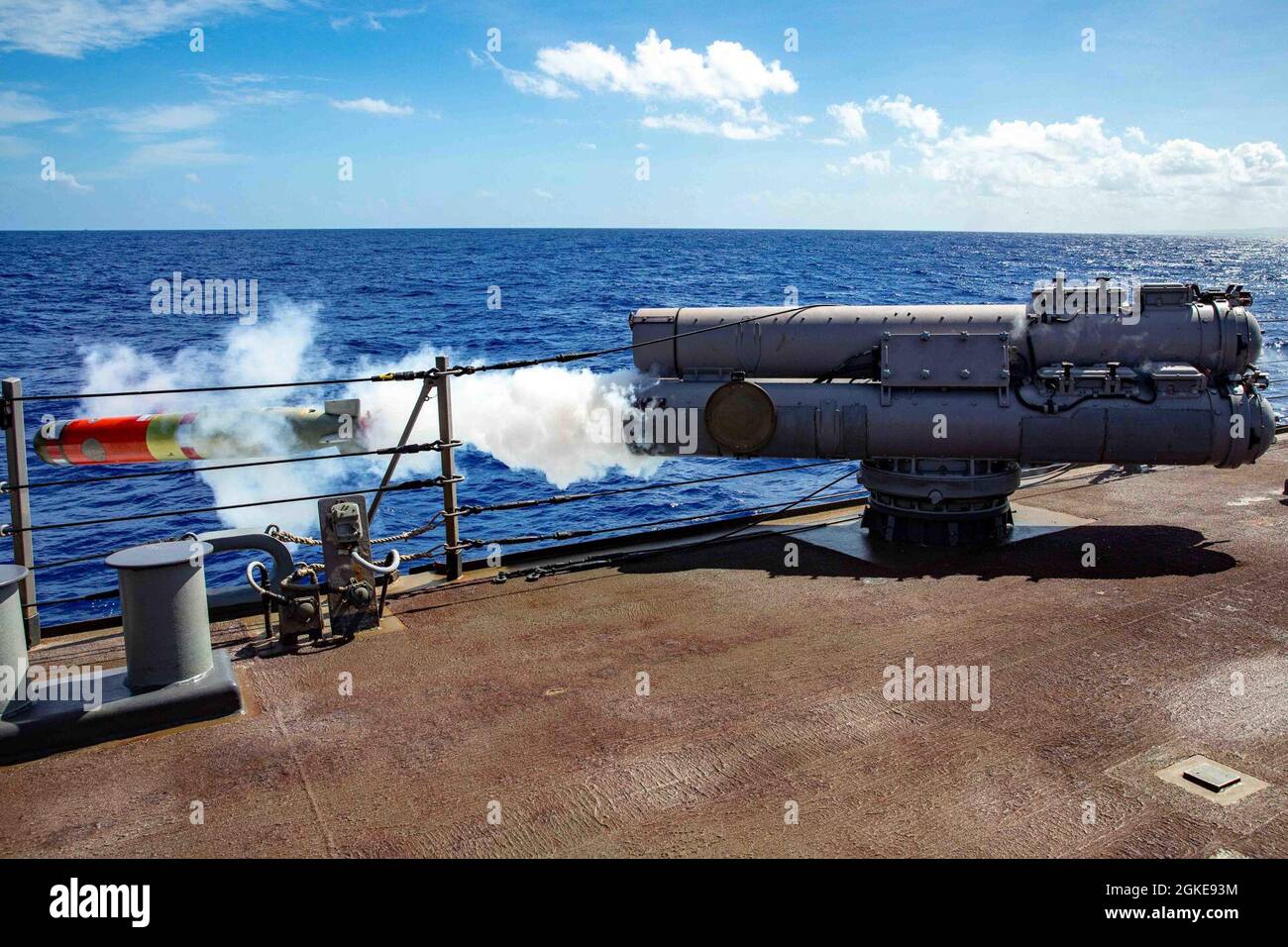 Torpedo launcher hi-res stock photography and images - Alamy