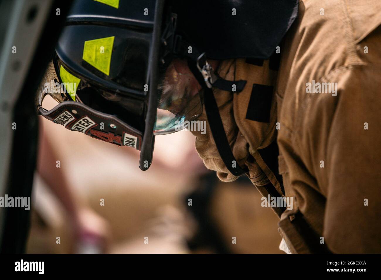 Wing spreaders hi-res stock photography and images - Alamy