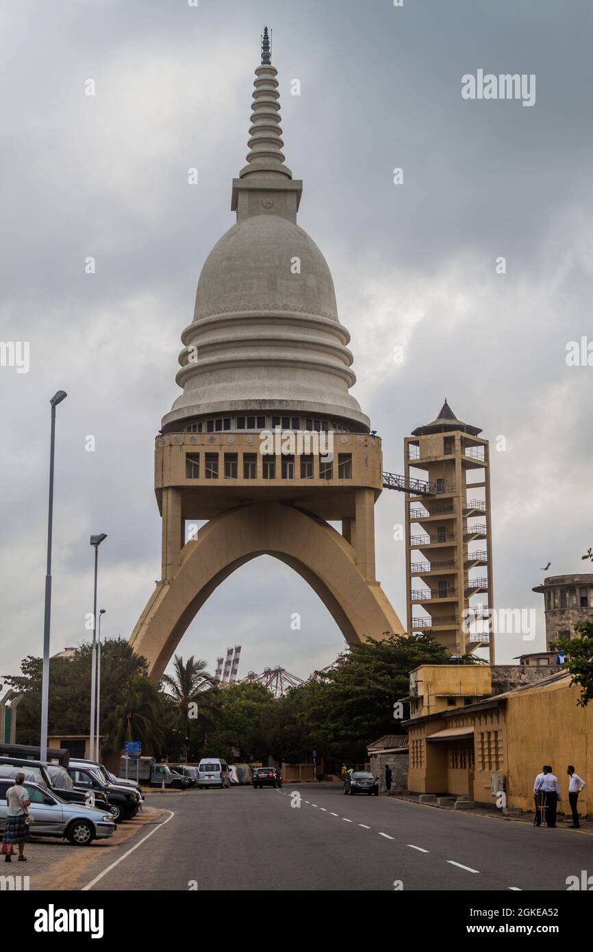 COLOMBO, SRI LANKA - JULY 26, 2016: Sambodhi Chaithya Buddha Jayanthi ...