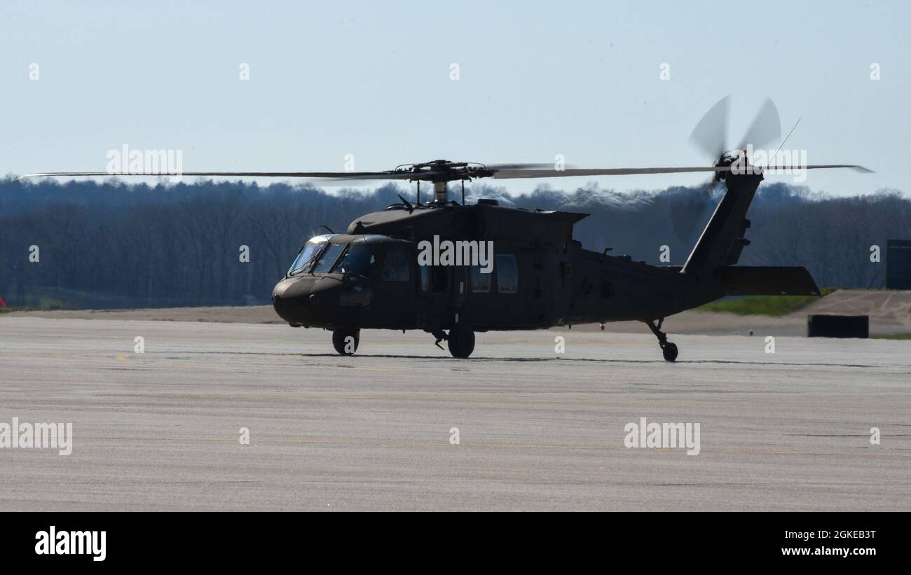 Black hawk wright patterson hi-res stock photography and images - Alamy