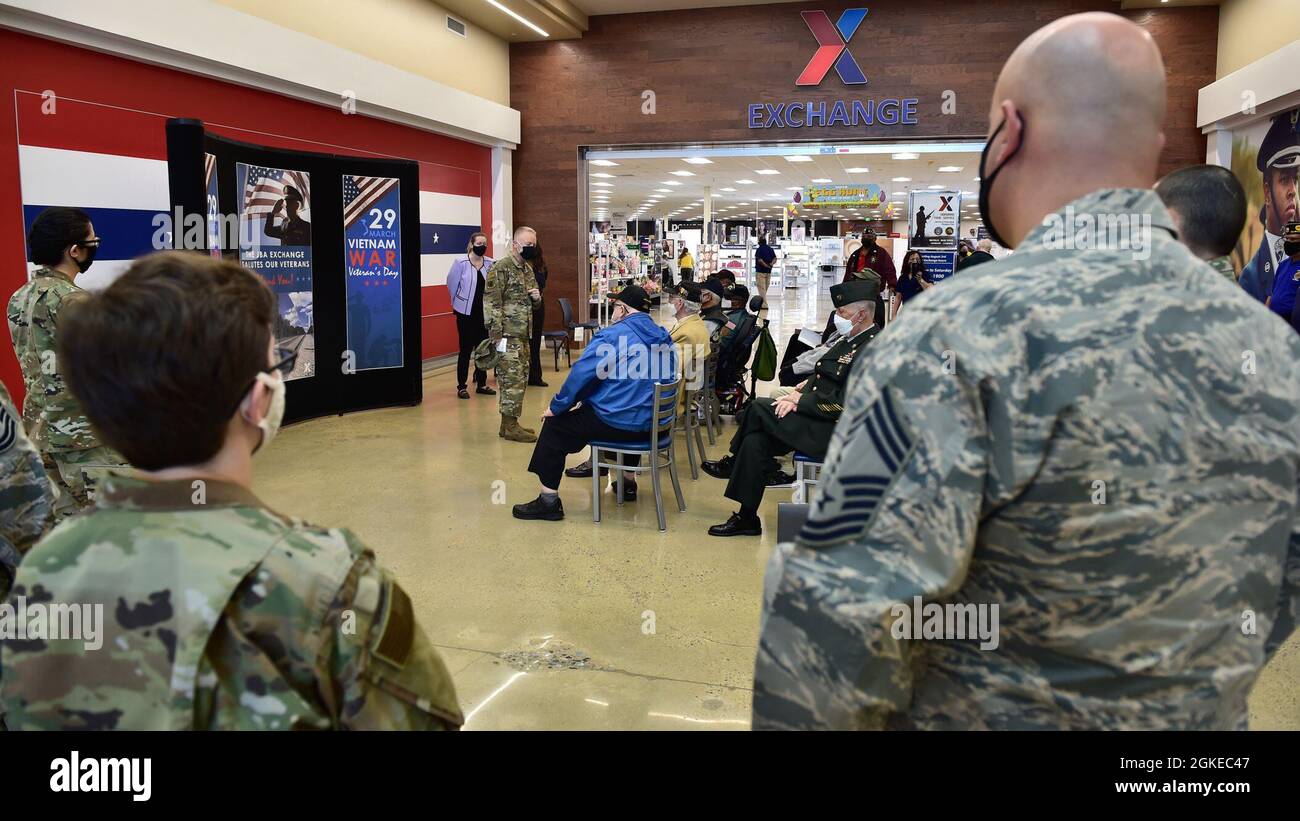 316th wing hi-res stock photography and images - Alamy