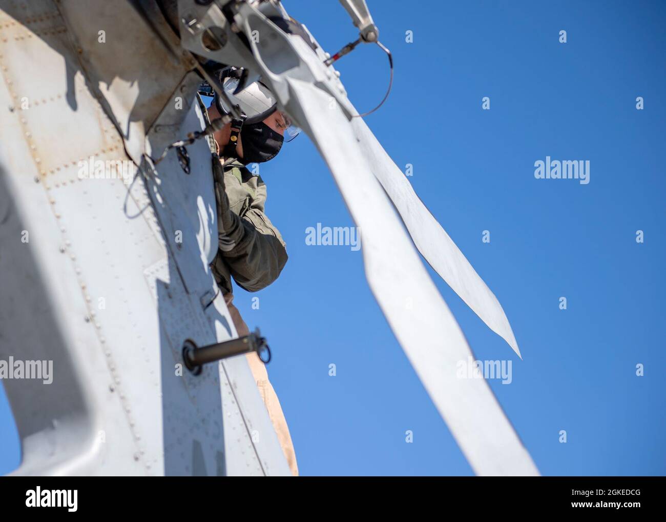 210330-N-PH222-1144 Fallon, Nev. (Mar. 30, 2021) Naval Aircrewman ...