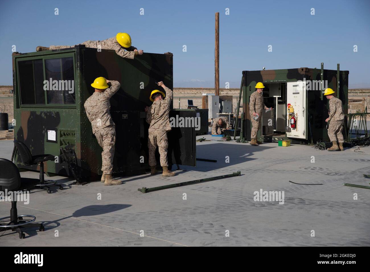U.S. Marines with Charlie Detachment, Marine Air Combat Control ...
