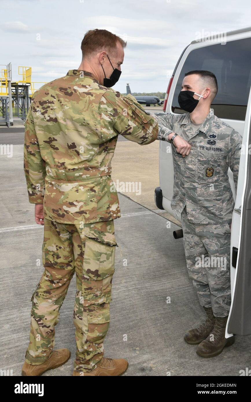 Col. Benjamin R. Jonsson, Commander, 6th Air Refueling Wing McDill Air ...