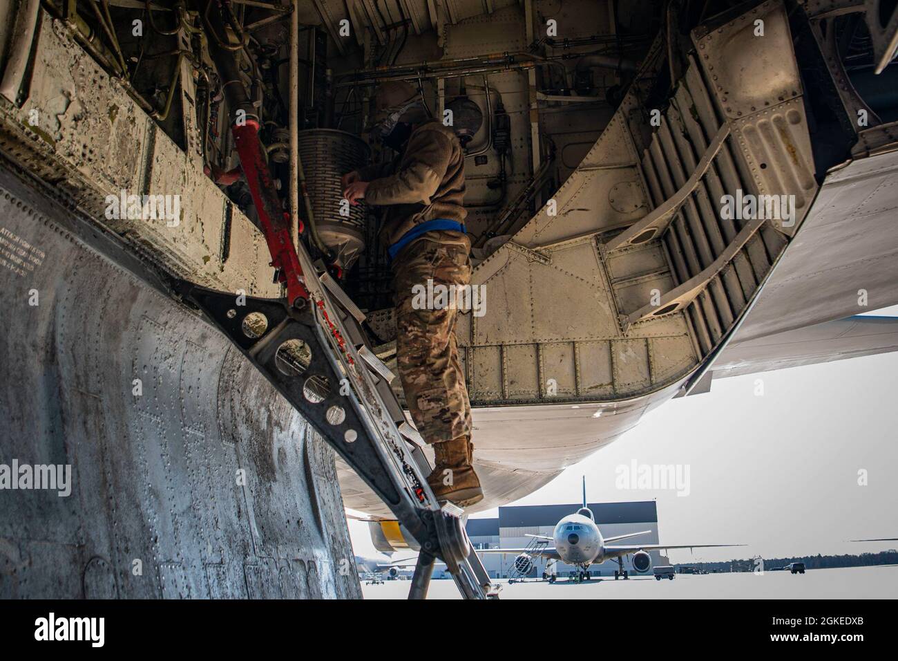 Senior Airman Nicholas Conory, 305th Maintenance Squadron aircraft ...