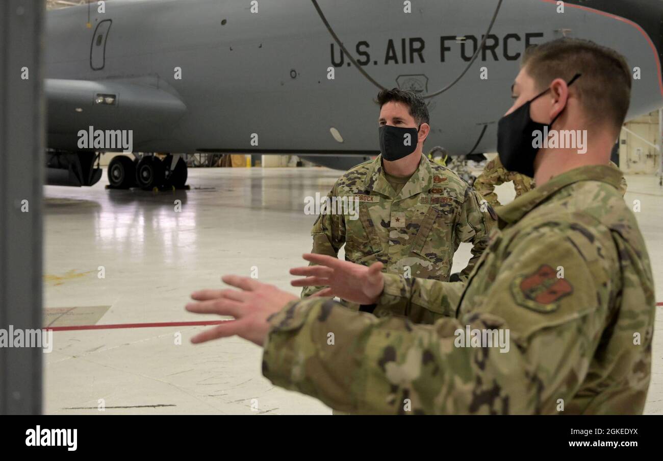 U.S. Air Force Tech. Sgt. Thomas Carroll, 126th Maintenance Group ...