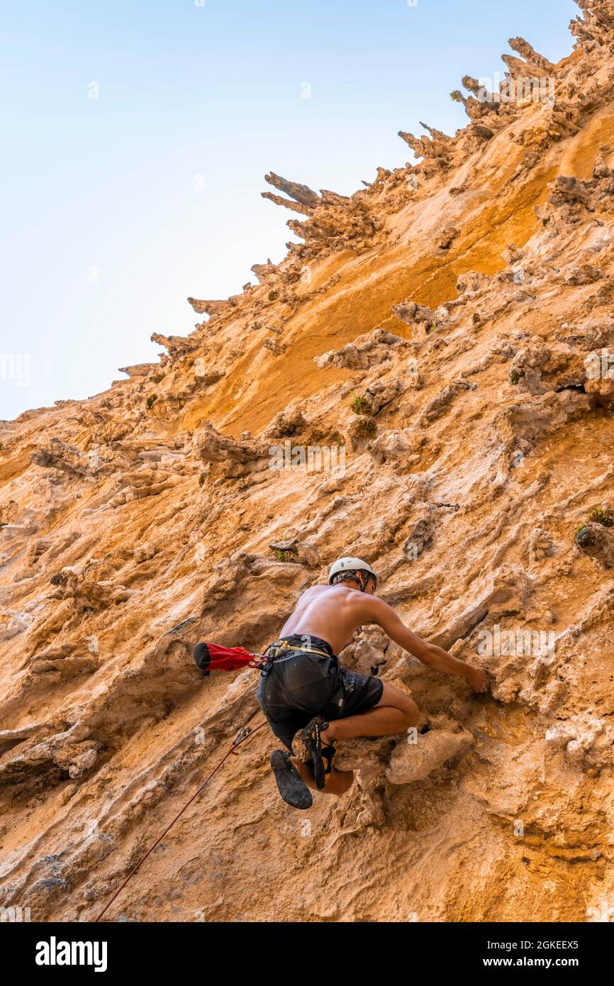 Grande Grotta, Armeos sector, lead climbing, sport climbing, Kalymnos ...