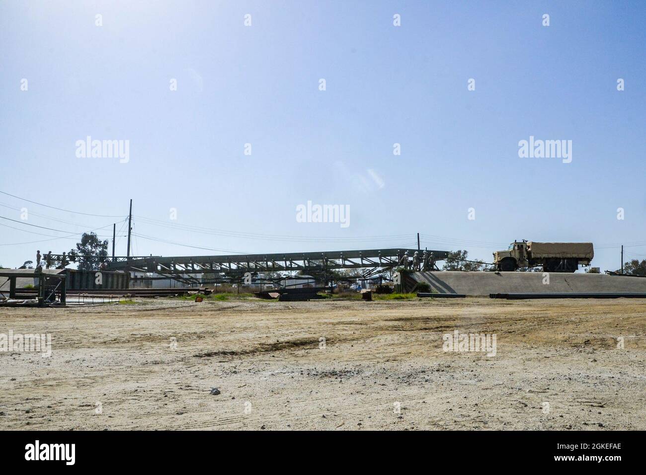 Medium girder bridge hi-res stock photography and images - Alamy