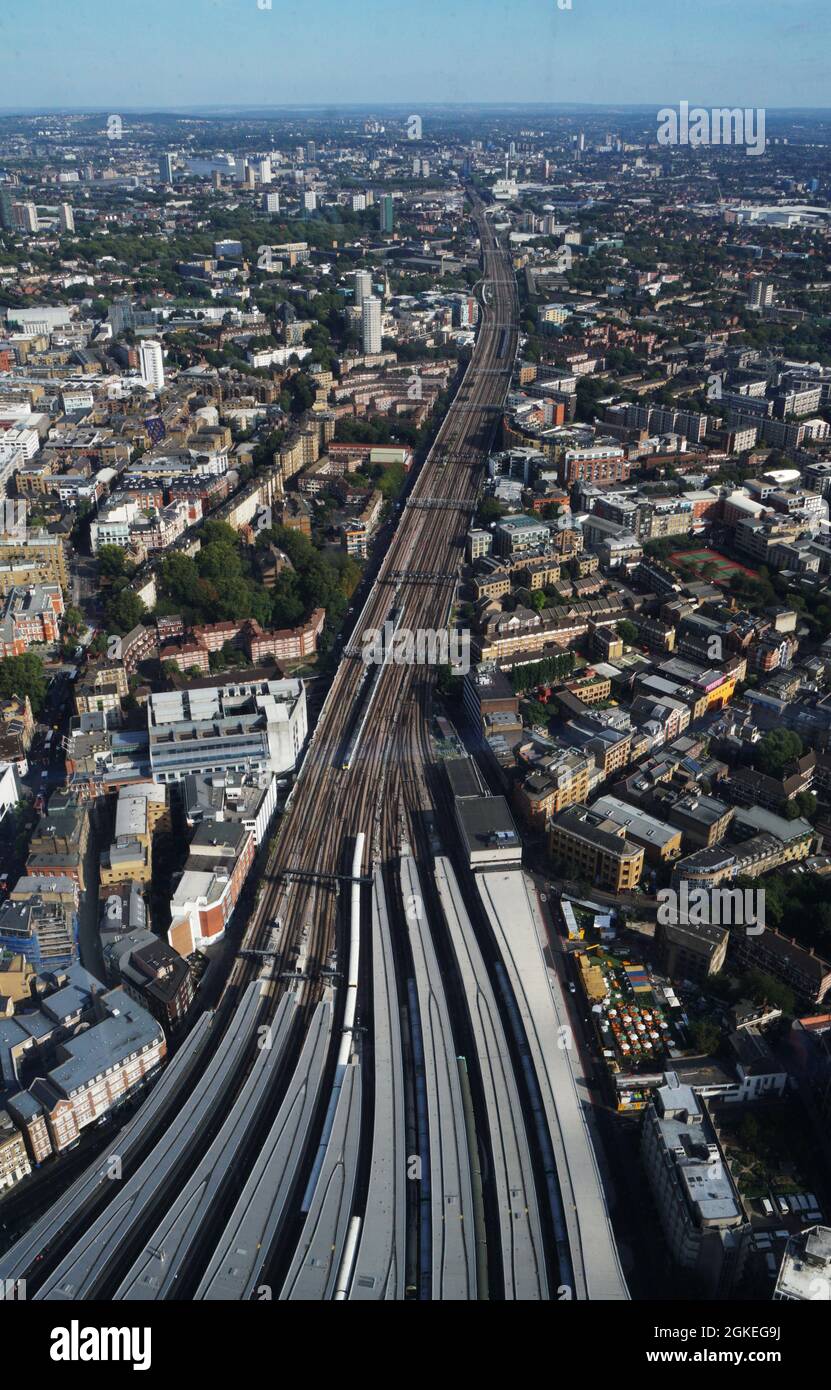Aerial view london pattern hi-res stock photography and images - Alamy
