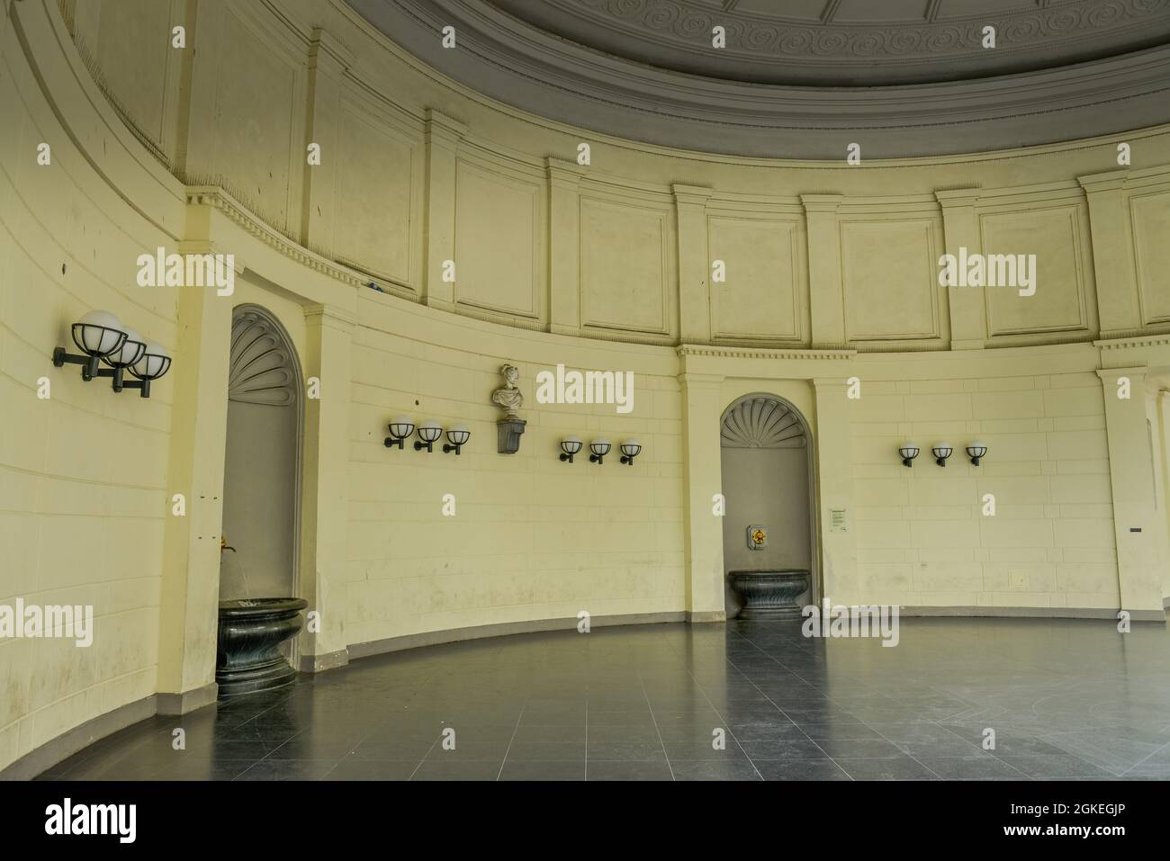 Aachen germany springs hi-res stock photography and images - Alamy
