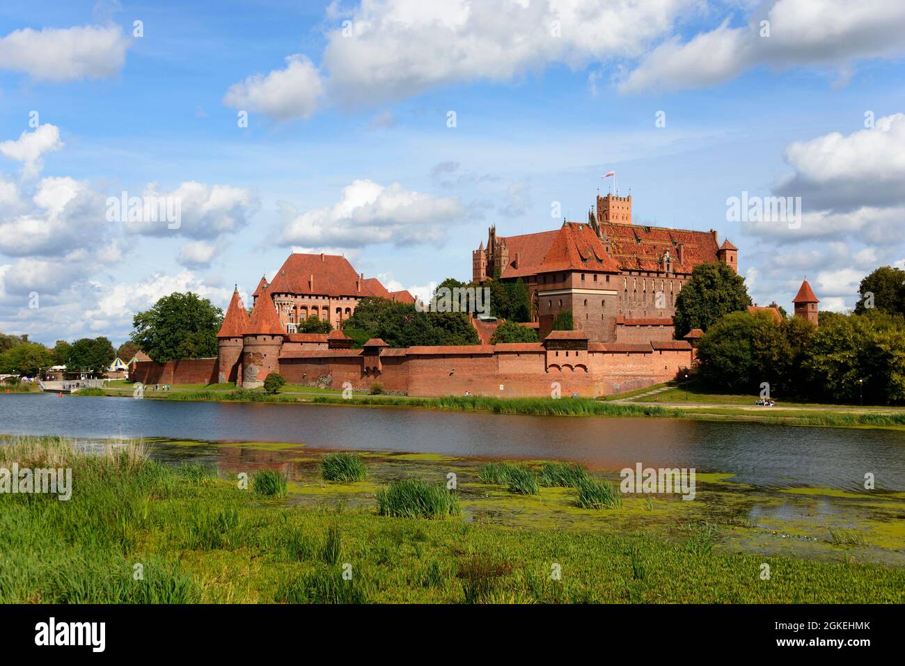 Malbork Castle, Nogat River, Malbork, Pomerania, Poland Stock Photo - Alamy
