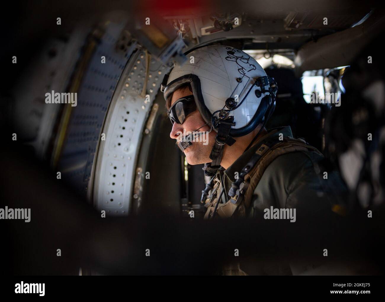 210331-N-PH222-1186 Fallon, Nev. (Mar. 31, 2021) Naval Aircrewman ...