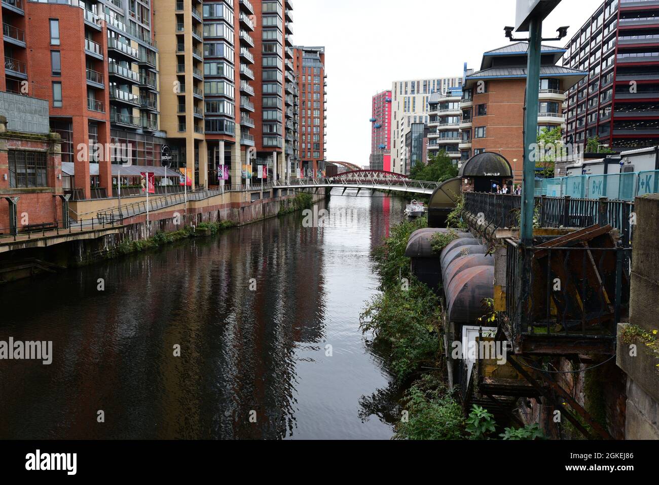 Manchester river boundary hi-res stock photography and images - Alamy