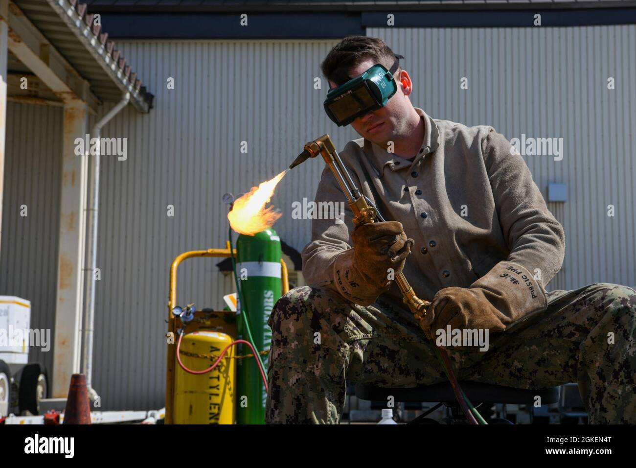 210401-N-GR586-3019 MISAWA, Japan (April 1, 2021) – Aviation Support ...