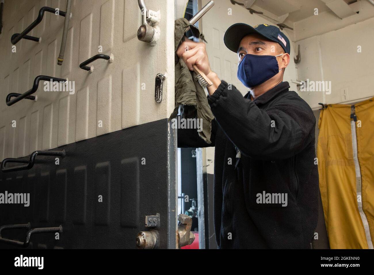 Kenneth ramos hi-res stock photography and images - Alamy