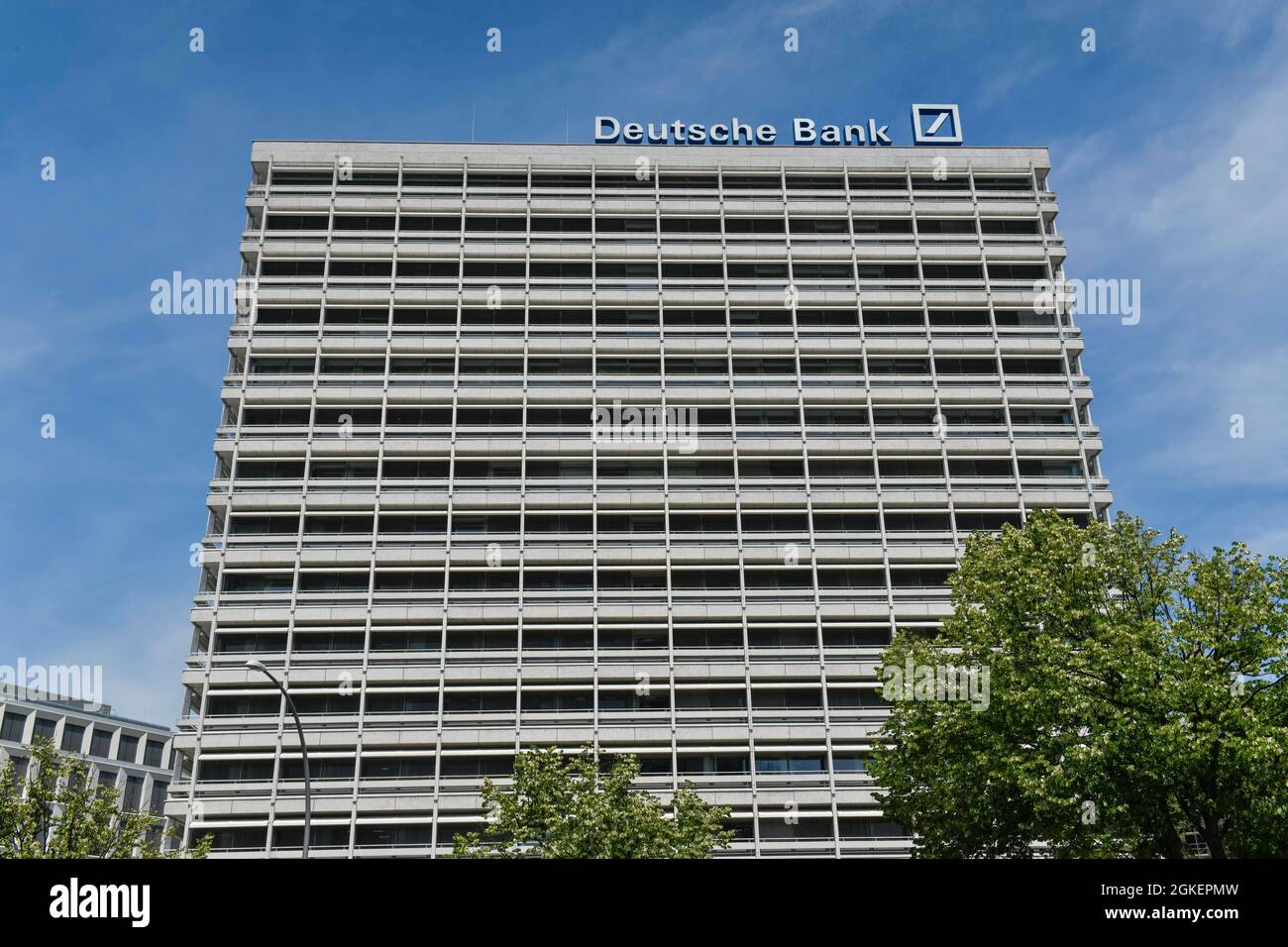 Berlin deutsche bank building hi-res stock photography and images - Alamy