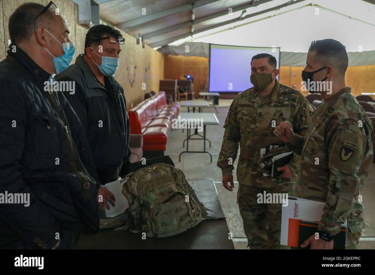 MIHAIL KOGĂLNICEANU, Romania — U.S. Army Soldiers, Lt. Col. Isaac ...