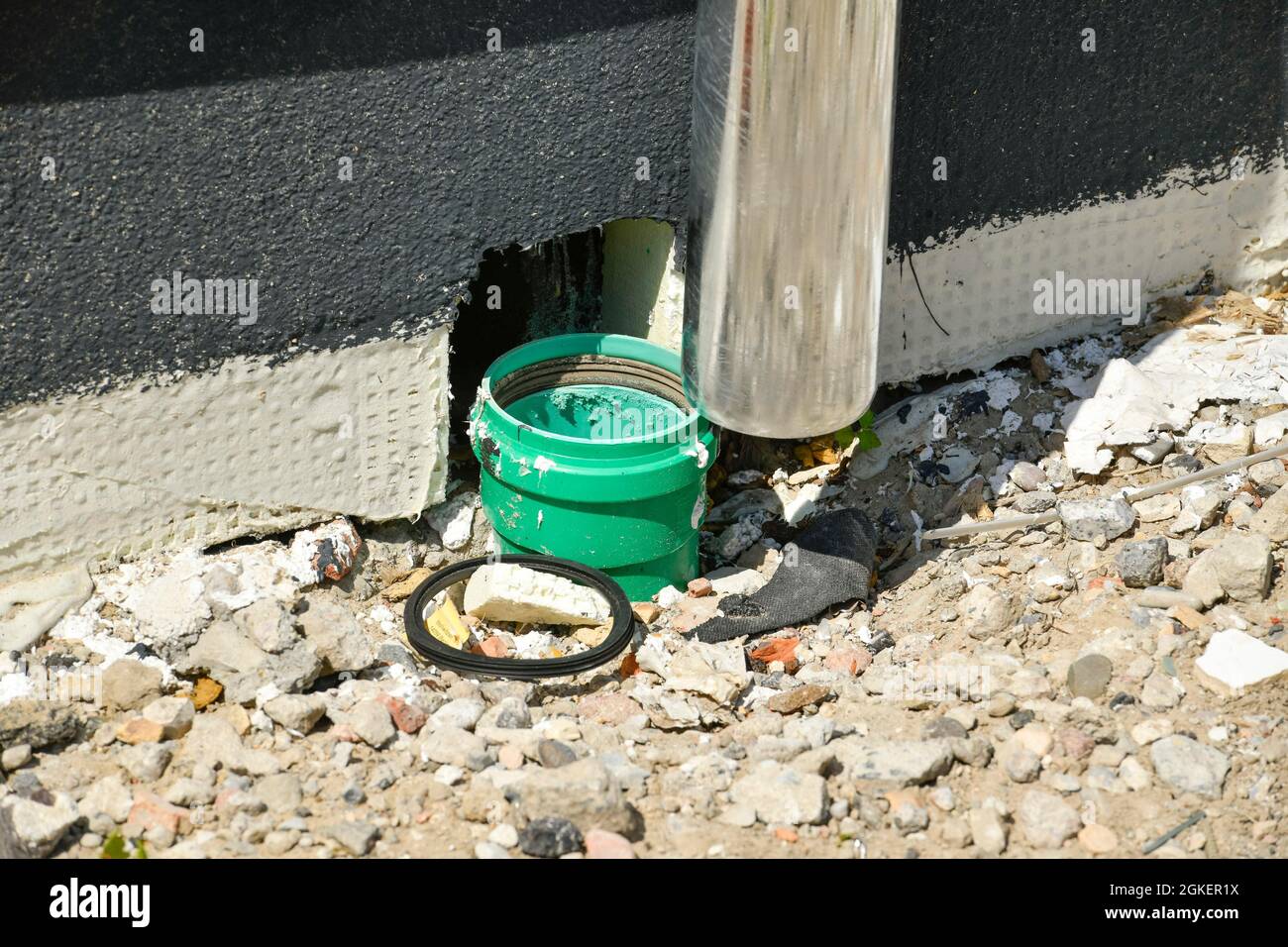Botched construction hi-res stock photography and images - Alamy