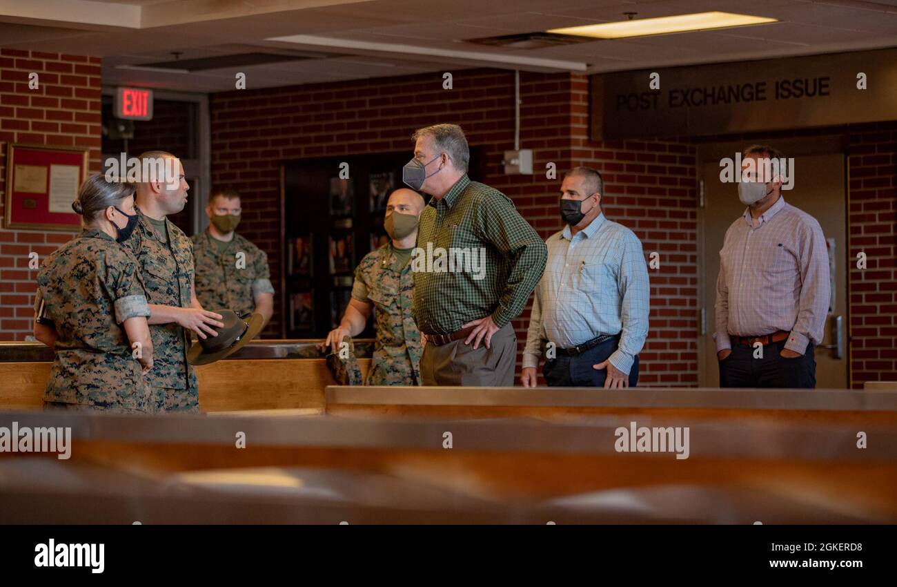 Parris island visit hi-res stock photography and images - Alamy