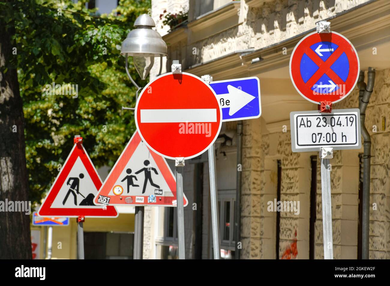 Forest of traffic signs, Mainzer Strasse, Neukoelln, Berlin, Germany ...