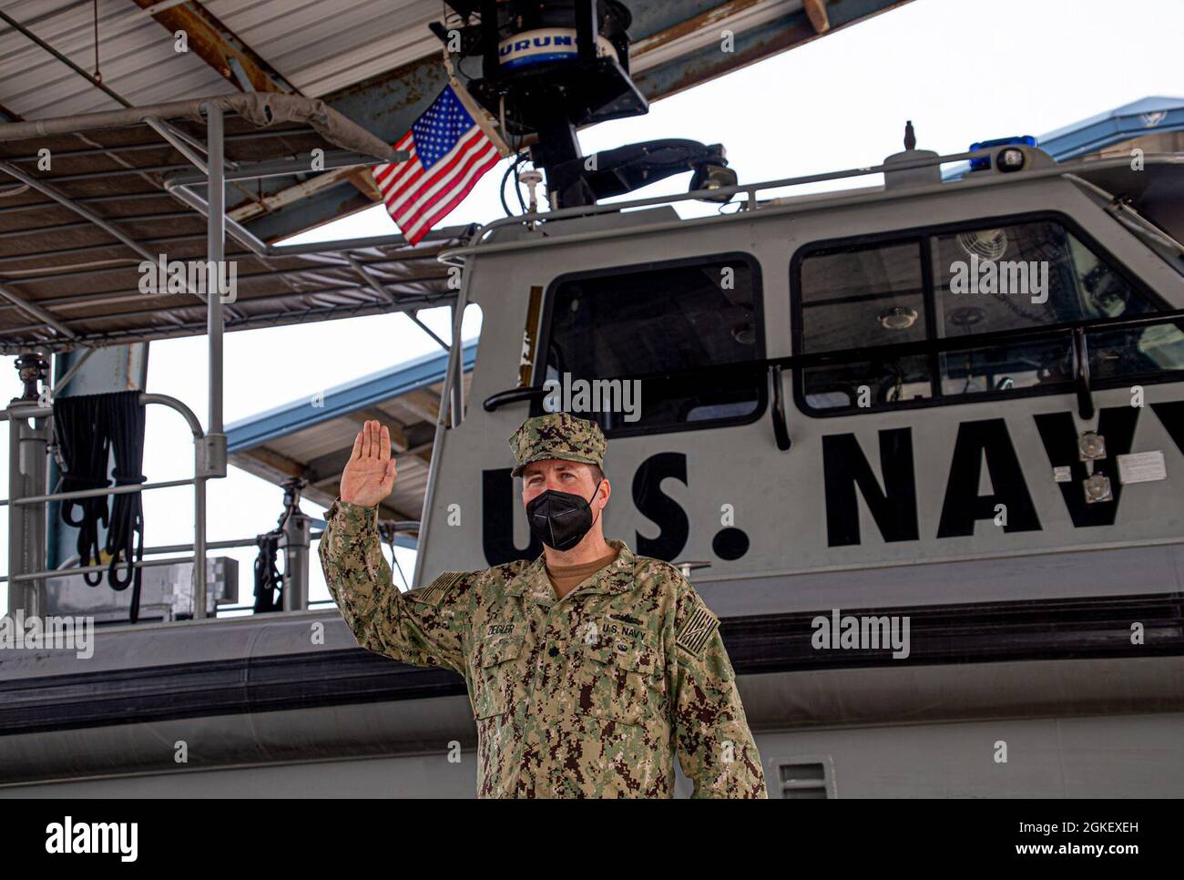 210501-N-NT795-810 SEAL BEACH, Calif., (May 1, 2021) Cmdr. David ...