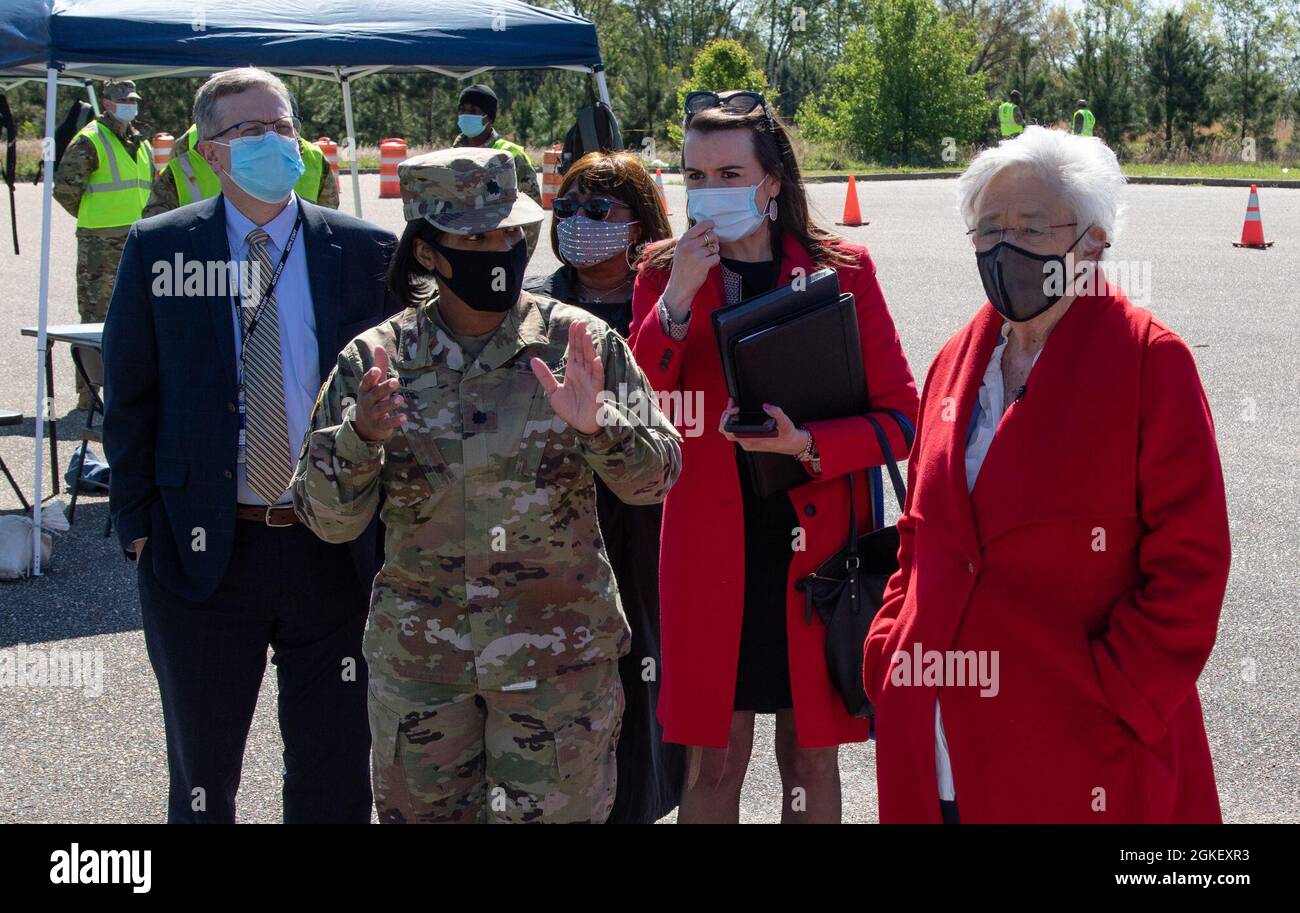 Lt. Col. Angelia Ray, alfa team officer in charge, explains the inner ...