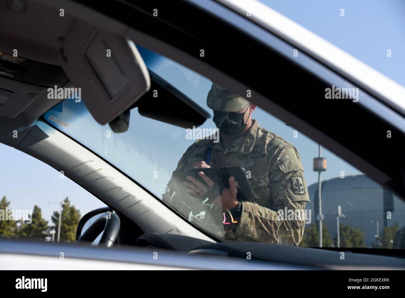 Arizona Army National Guard Staff Sgt. Austin Dewitt, 1-158th Infantry ...