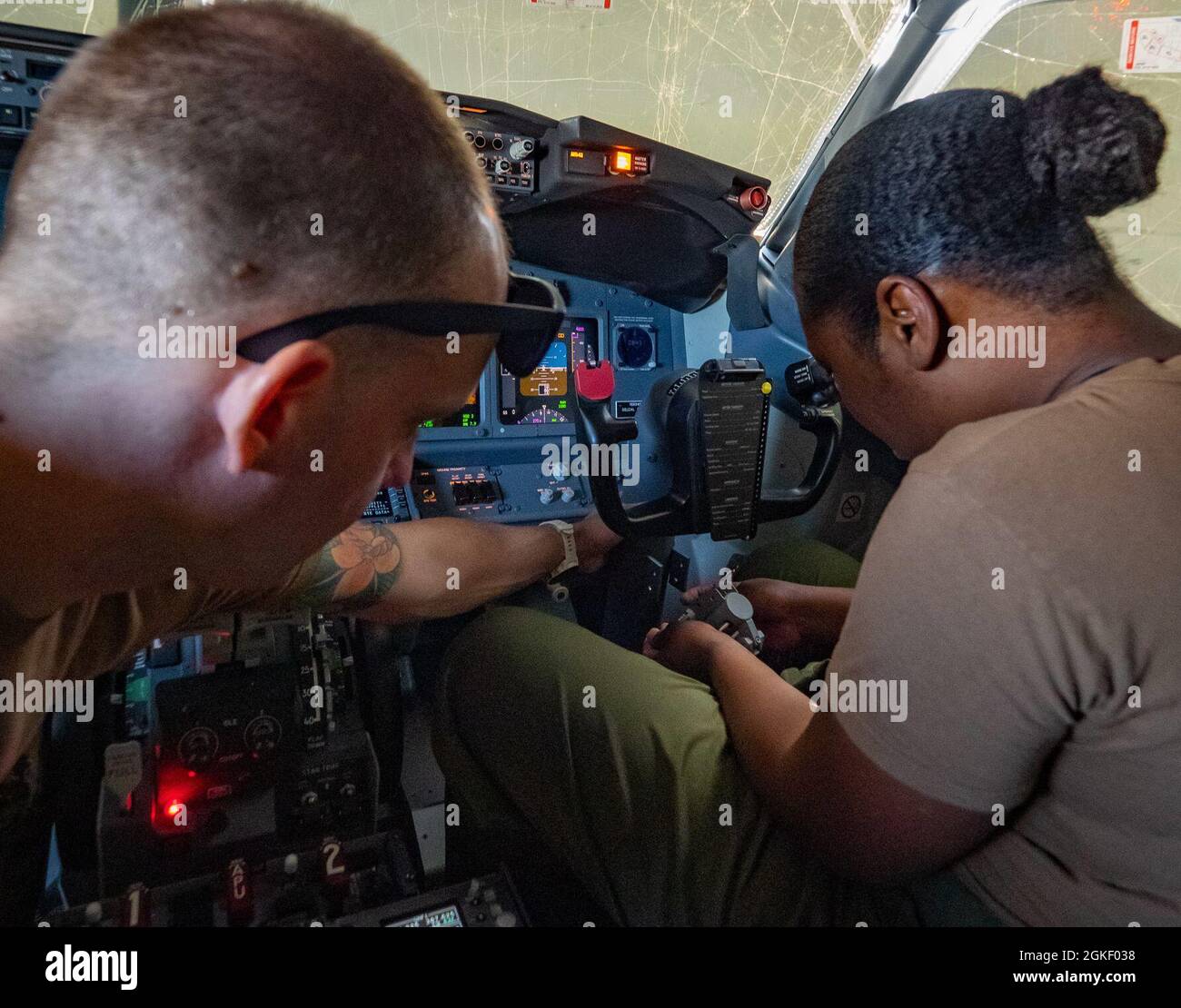 210402-N-VH871-1024 NAVAL AIR STATION SIGONELLA, Italy (April. 2, 2021 ...