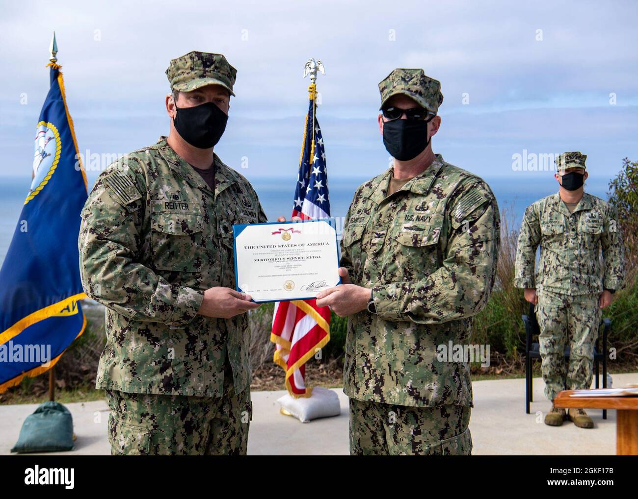 Explosive ordnance disposal service hi-res stock photography and images ...