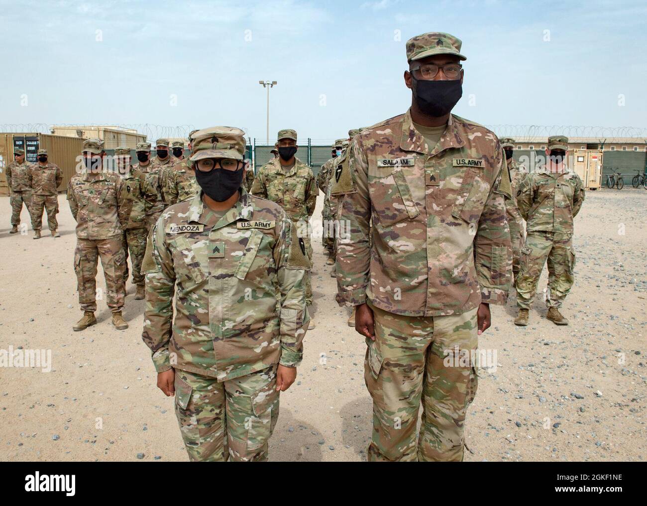 U.S. Army Soldiers with the 36th Infantry Division, Texas Army National ...