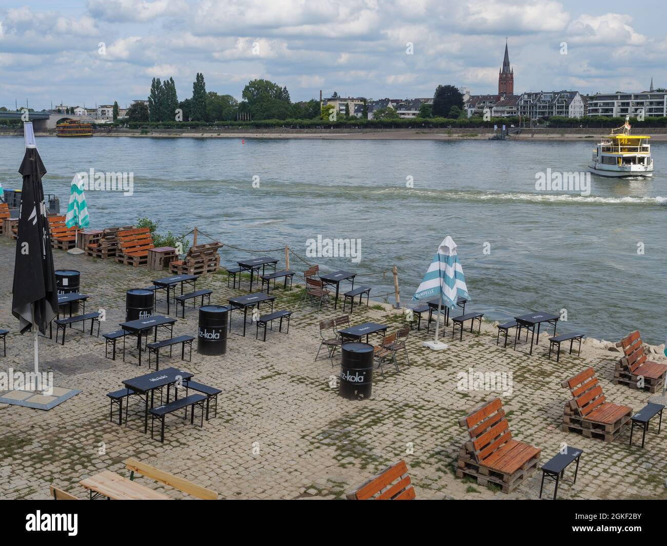 the city of Bonn and the river rhine Stock Photo - Alamy