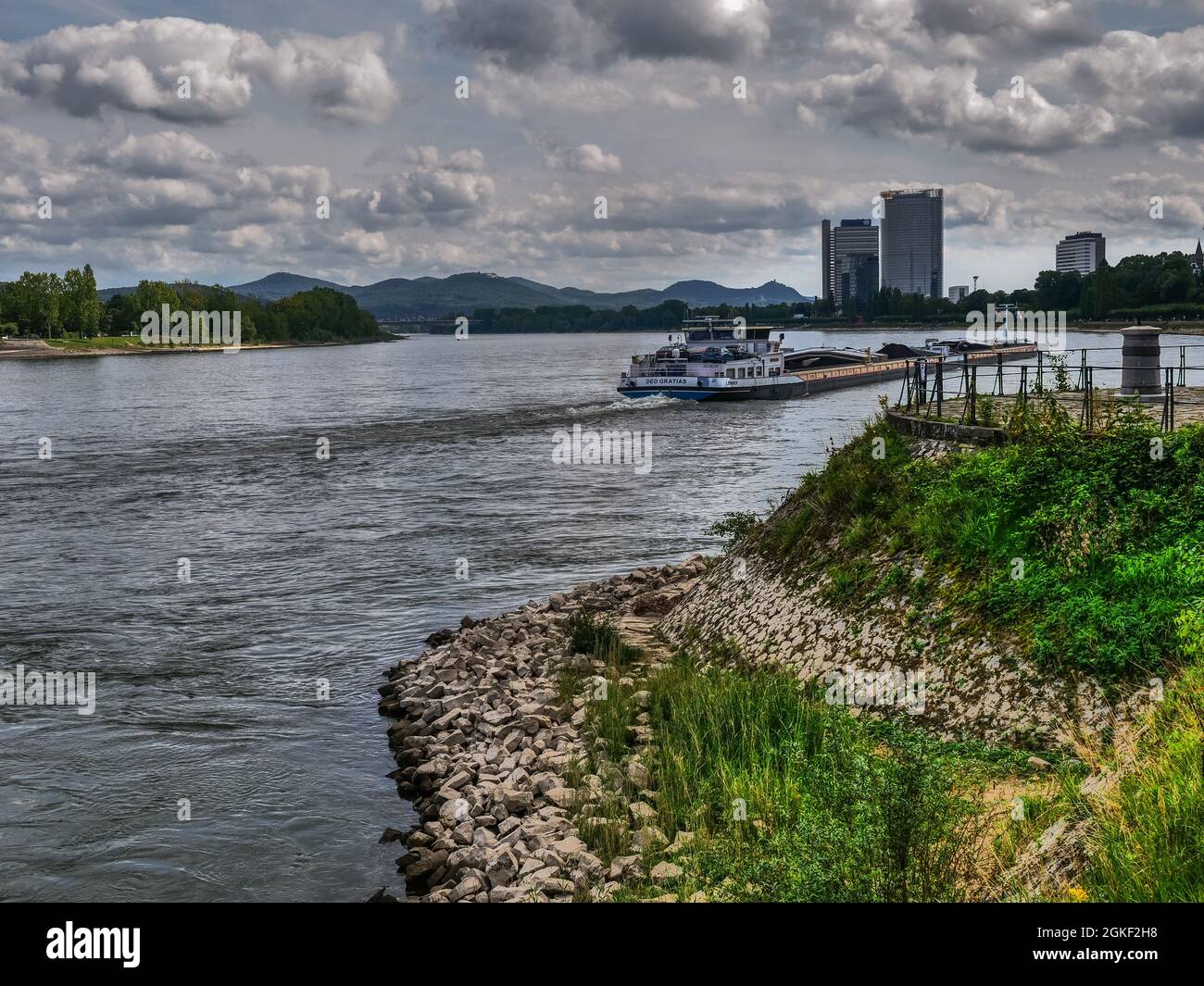 the city of Bonn and the river rhine Stock Photo - Alamy