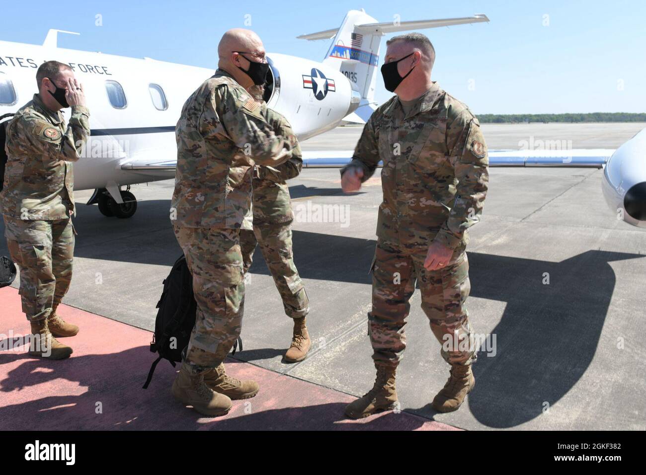 ROBINS AIR FORCE BASE, Ga. – Gen. Arnold W. Bunch, Jr., Air Force ...