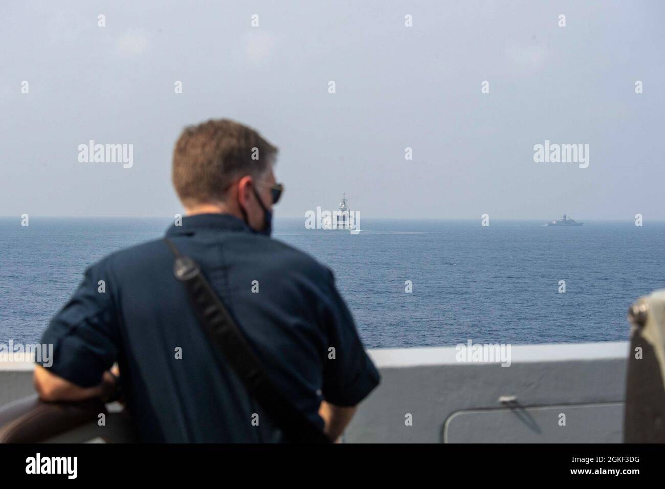 210405-N-JC800-1094 INDIAN OCEAN (April 5, 2021) - U.S. Navy Capt. Dave ...