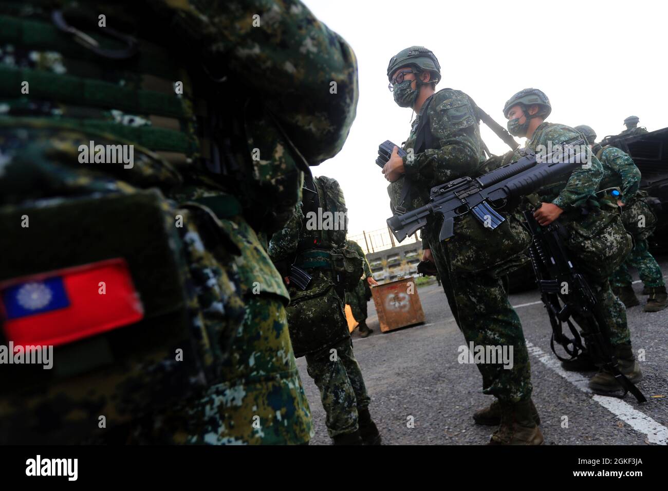 Tainan, Taipei, Taiwan. 14th Sep, 2021. Taiwanese soldiers are seen ...