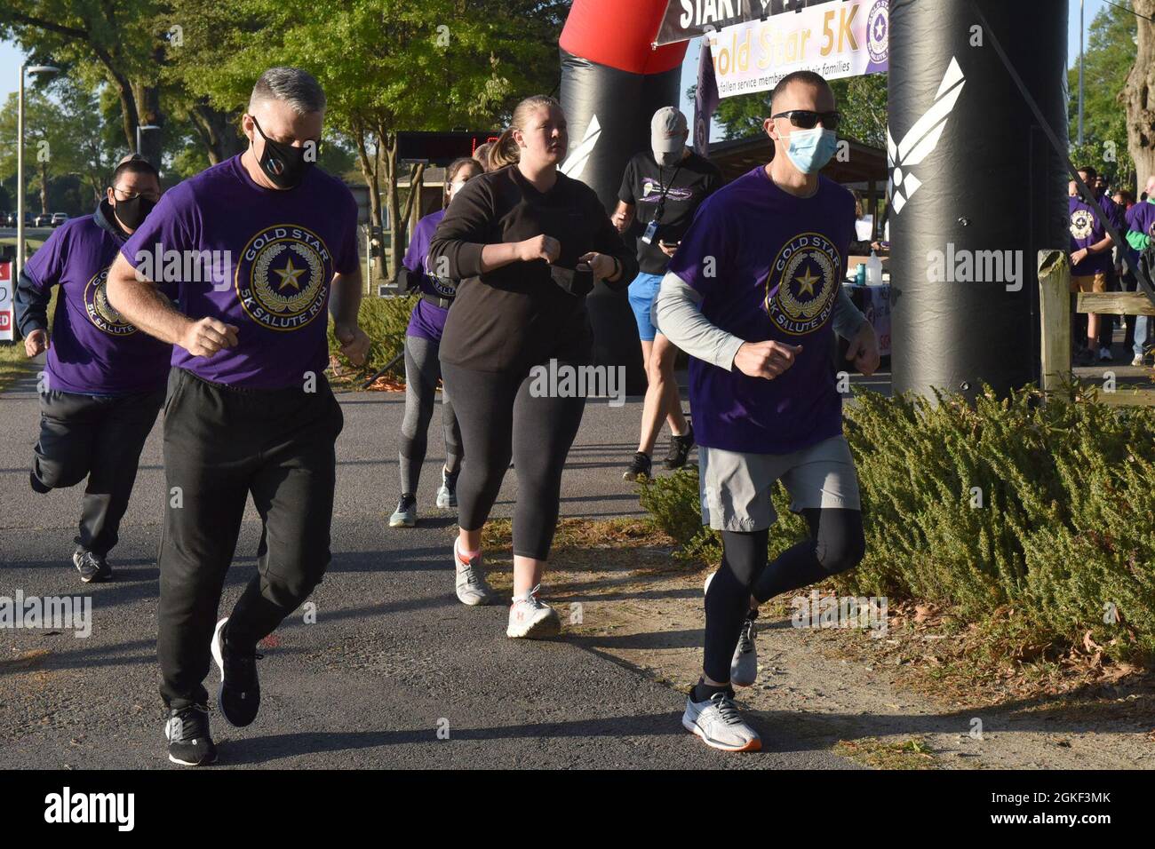 Chief master sgt carlos labrador hi-res stock photography and images ...