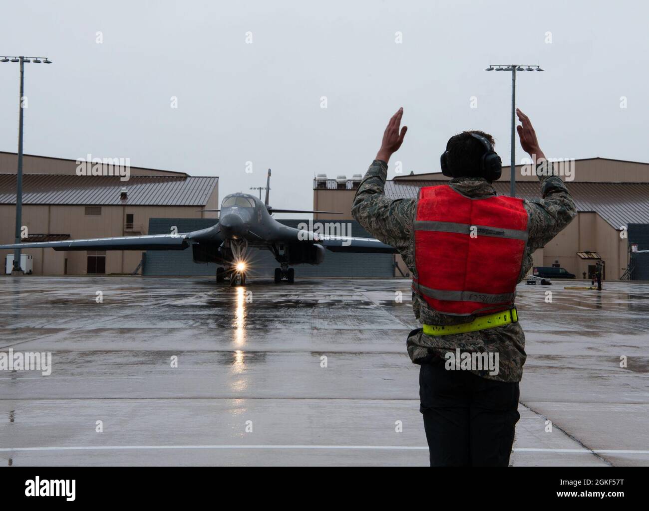 28th aircraft maintenance squadron hi-res stock photography and images ...