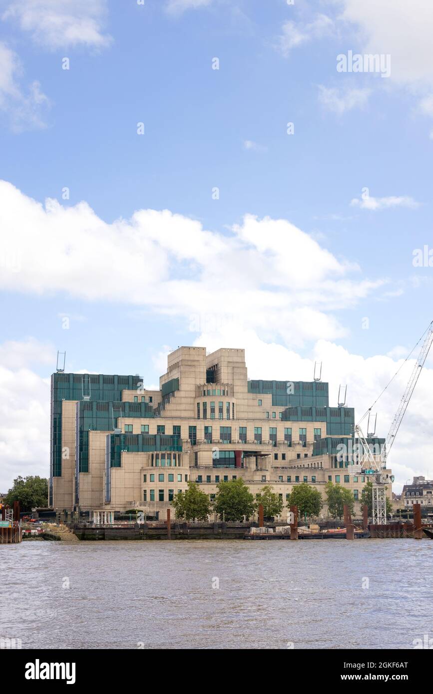 The MI6 building, or SIS building, headquarters for the spy service UK ...