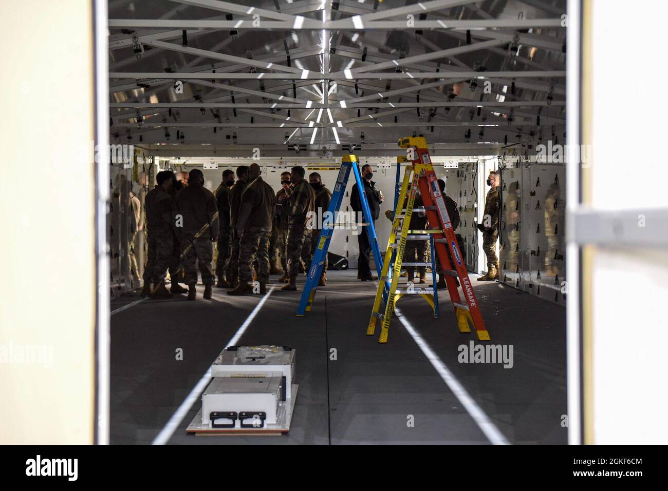 Wing Staff Agency Airmen look at the Lightning Modular Extendable Rigid ...