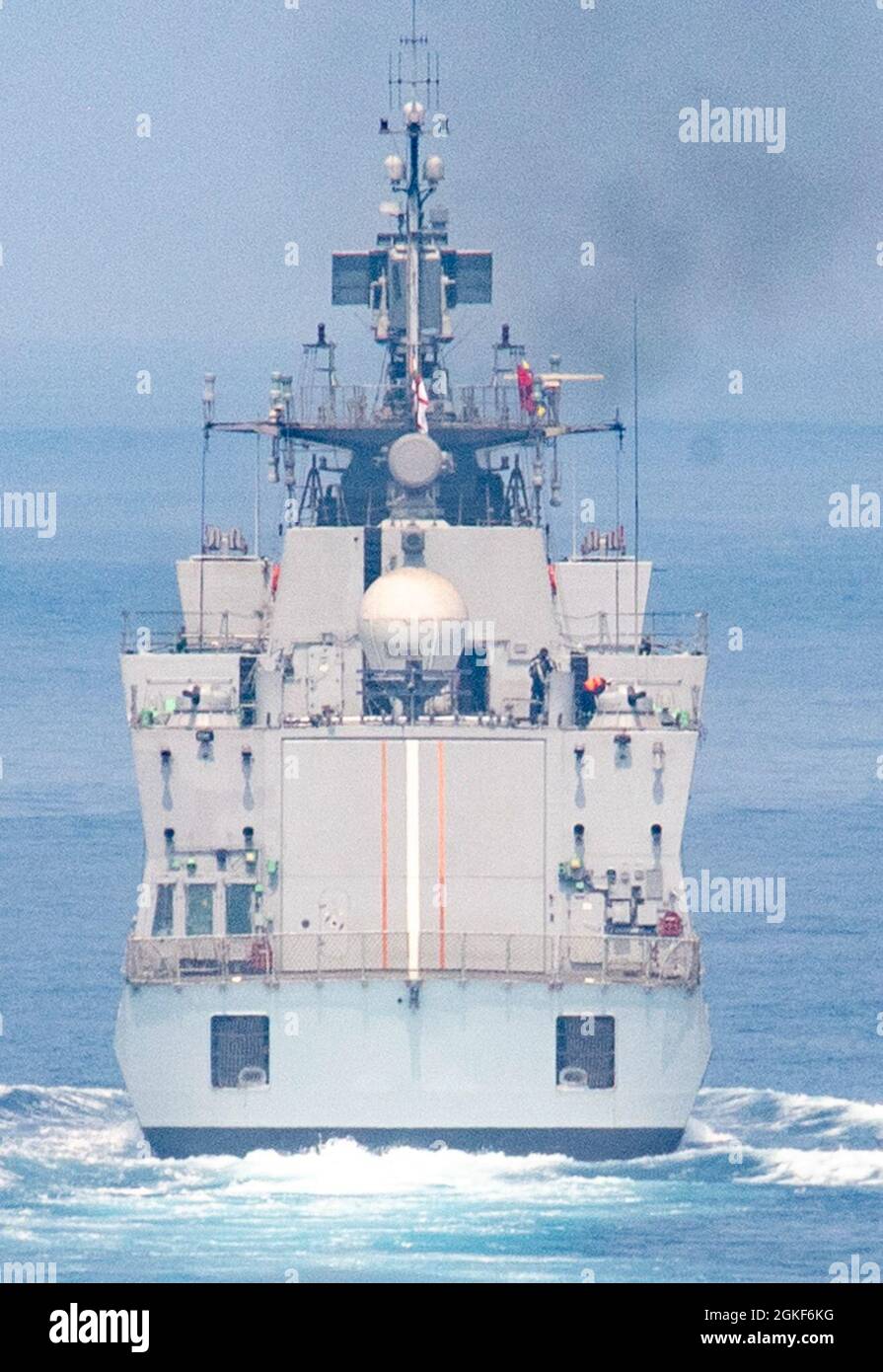 210406-N-JC800-1154 INDIAN OCEAN (April 6, 2021) - Amphibious transport ...