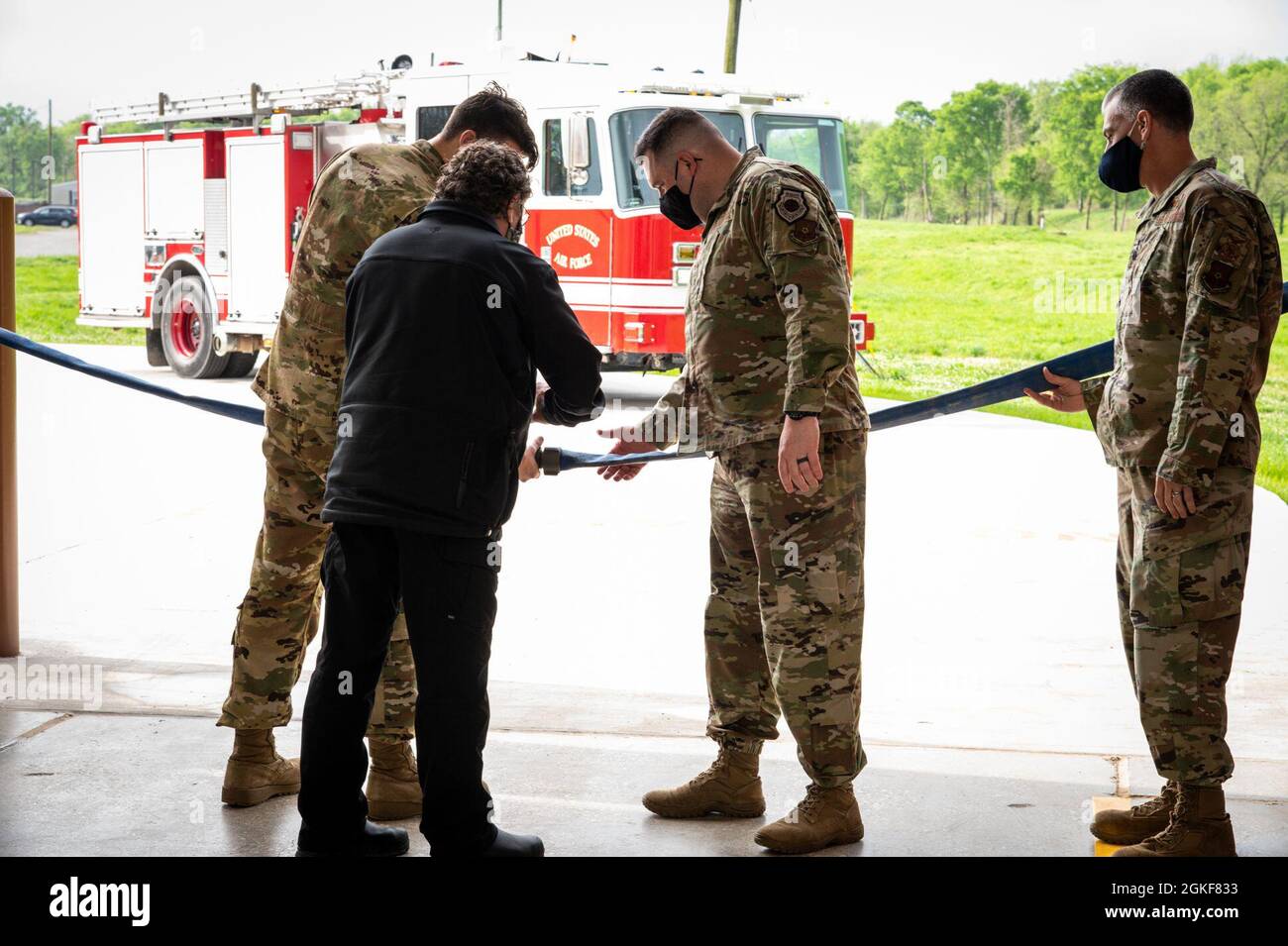 Col. Mark Dmytryszyn, 2nd Bomb Wing commander, middle, Lt. Col ...