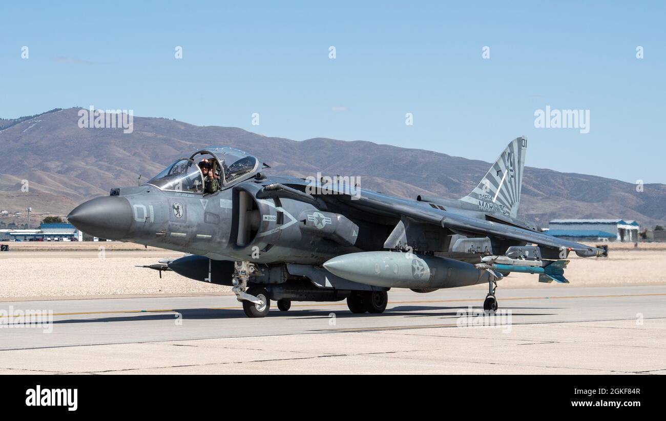 A Marine Corps AV-8B Harrier, from Marine Attack Squadron 223, Cherry ...