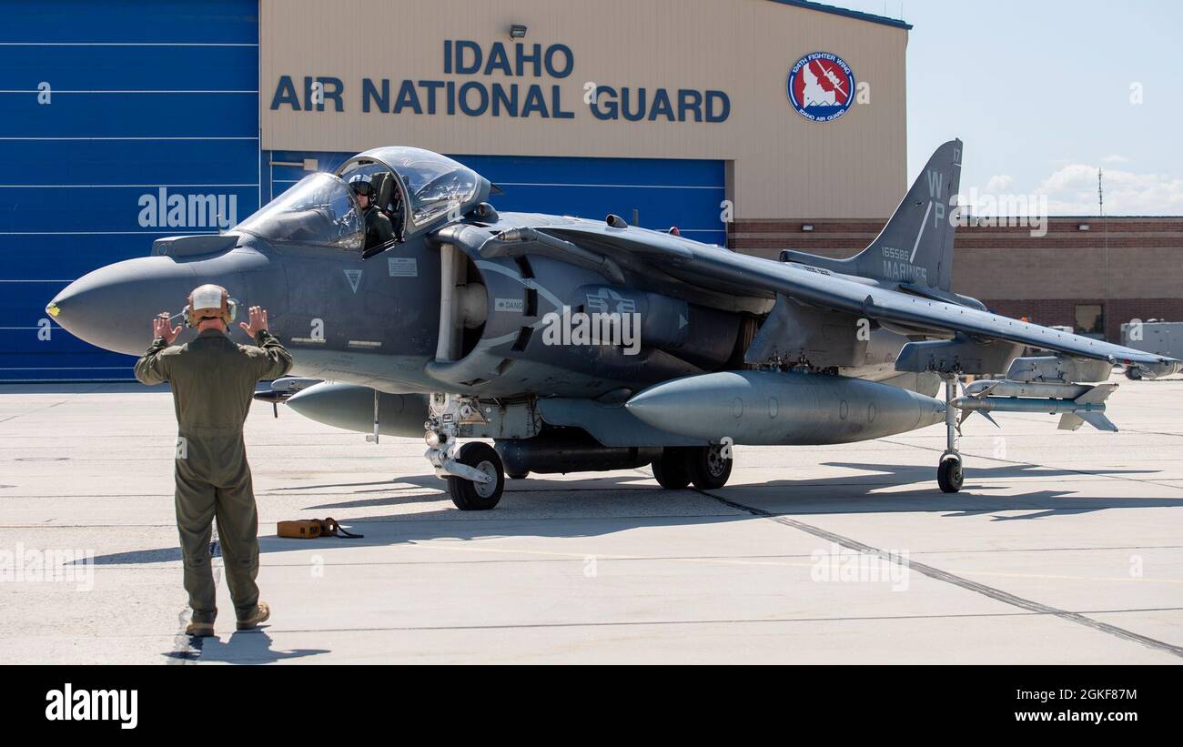 A Marine Corps AV-8B Harrier, from Marine Attack Squadron 223, Cherry ...