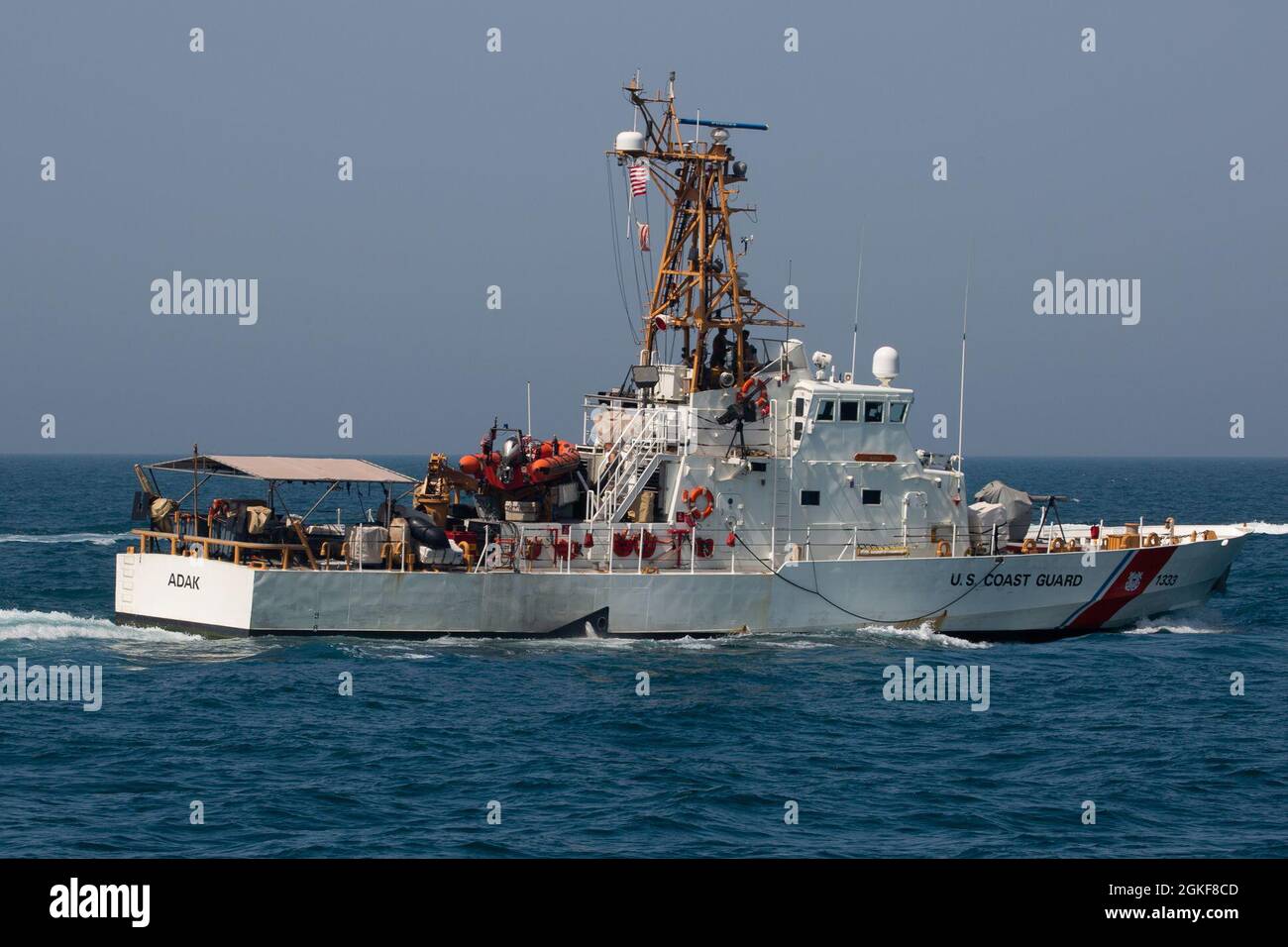 210407-A-BD272-1167 ARABIAN GULF (April 7, 2021) - Coast Guard patrol ...