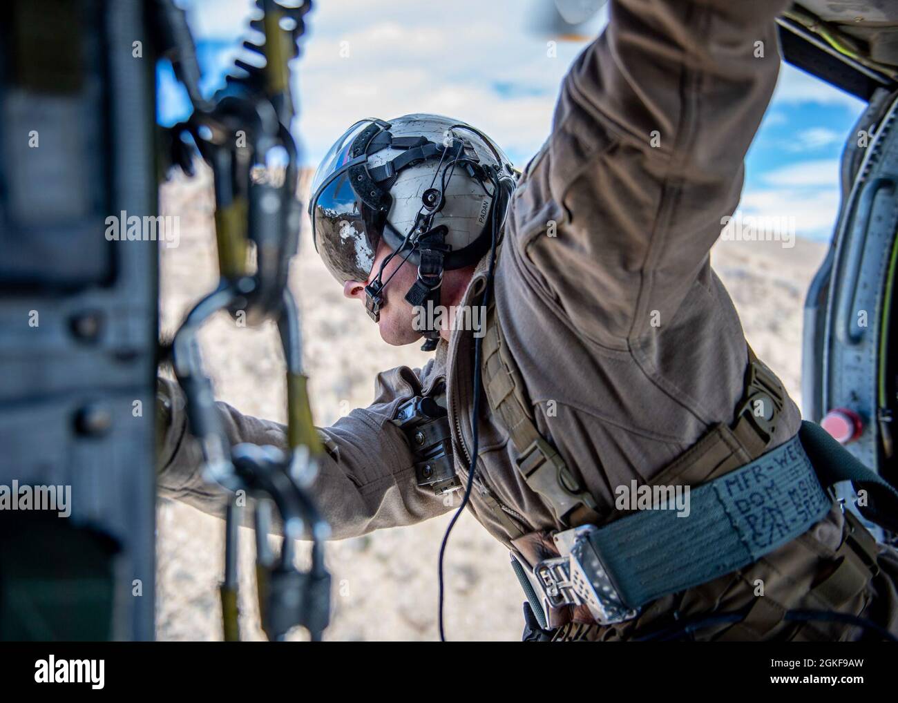 210407-N-PH222-1079 Fallon, Nev. (April 07, 2021) Naval Air Crewman ...