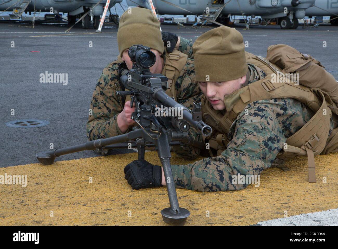 2100408-M-GJ479-066, USS IWO JIMA, Atlantic Ocean, April 8, 2021- U.S ...