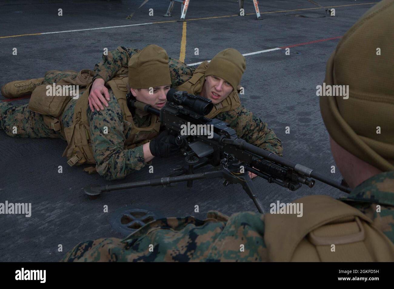 2100408-M-GJ479-036, USS IWO JIMA, Atlantic Ocean, April 8, 2021- U.S ...