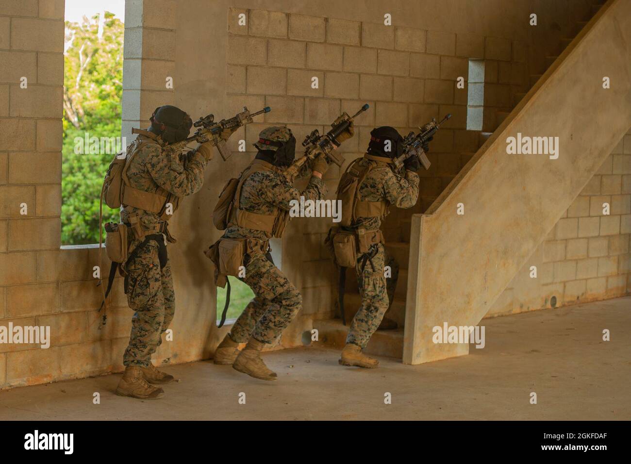 U.S. Marines with 2d Battalion, 2d Marines conduct urban operations ...