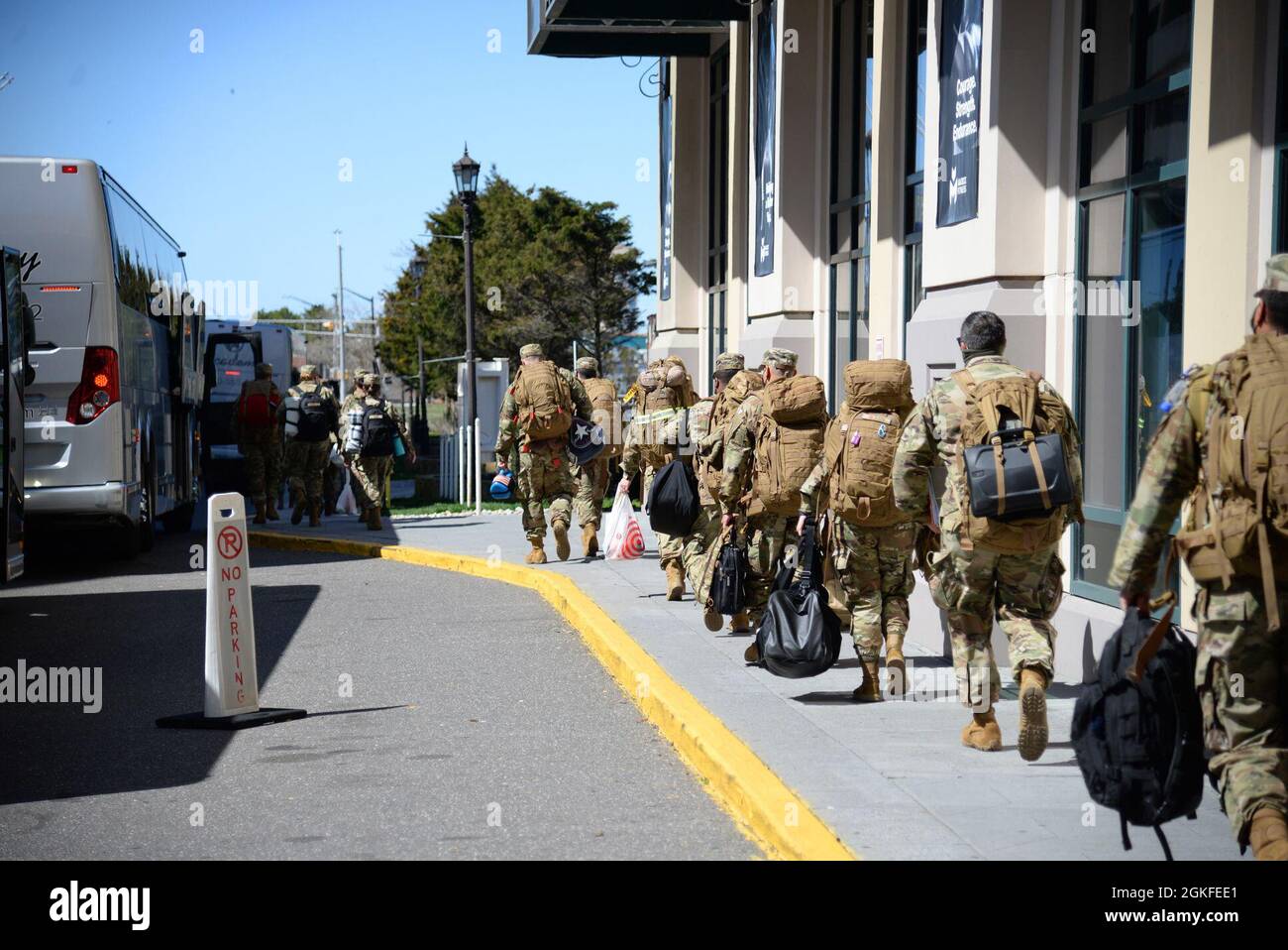 U.S. Air Force Airmen with the 177th Fighter Wing of the New Jersey Air ...