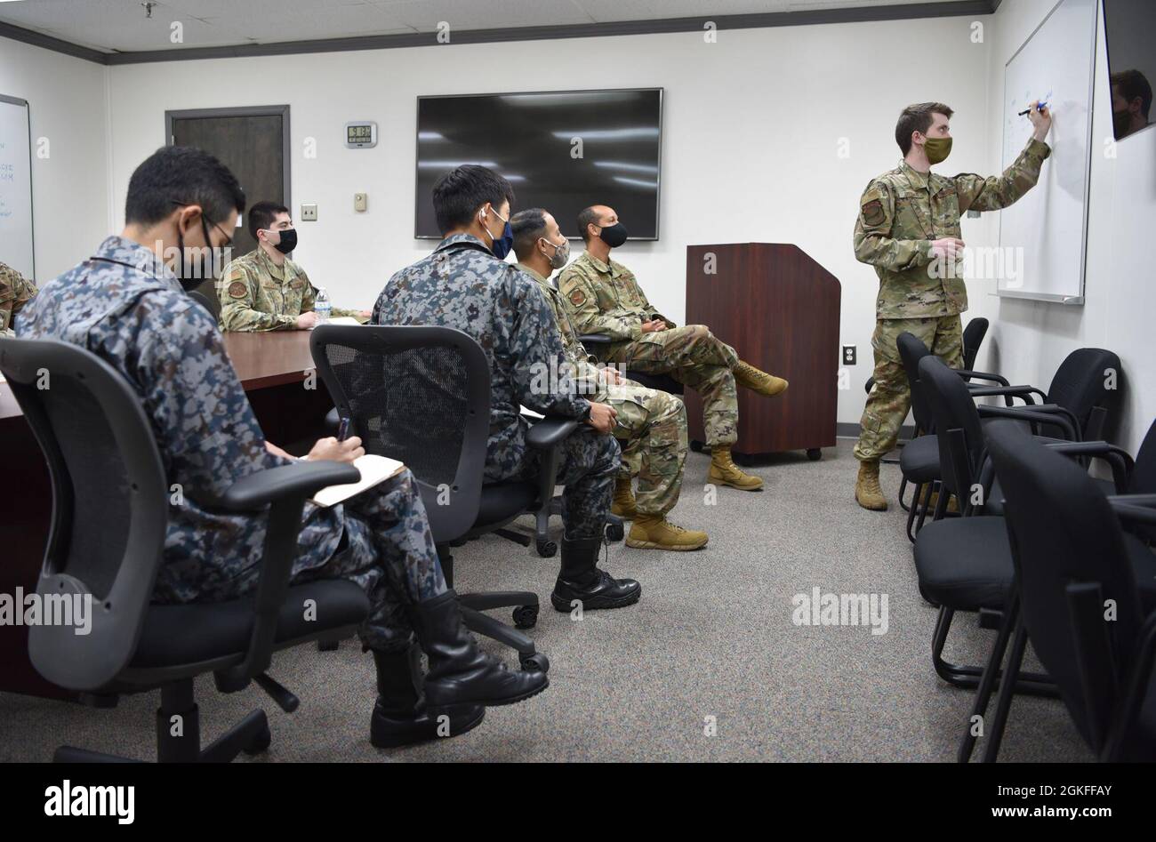 Mdt different hi-res stock photography and images - Alamy